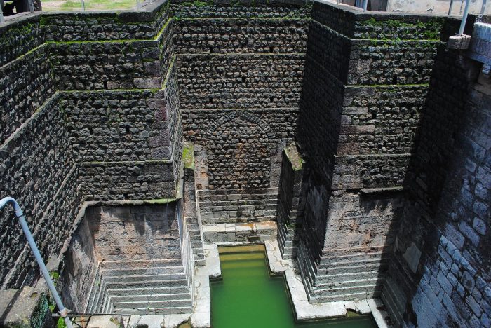 Exploring Mandu: The Land and its History, Madhya Pradesh